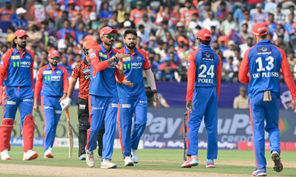 IPL 2025: No du Plessis as DC win toss and elect to bat first against ...