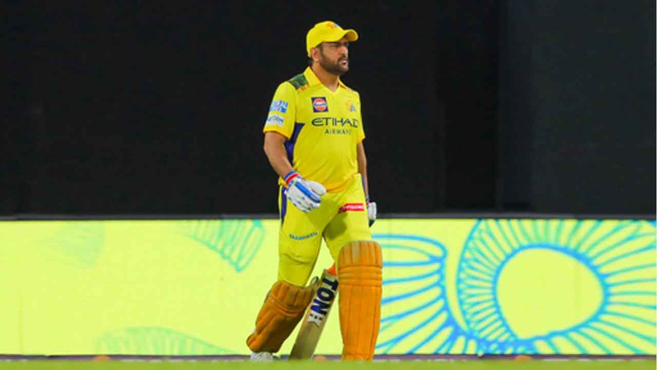 MS Dhoni Inducted into ICC Hall of Fame 2025 Alongside Global Cricket ...