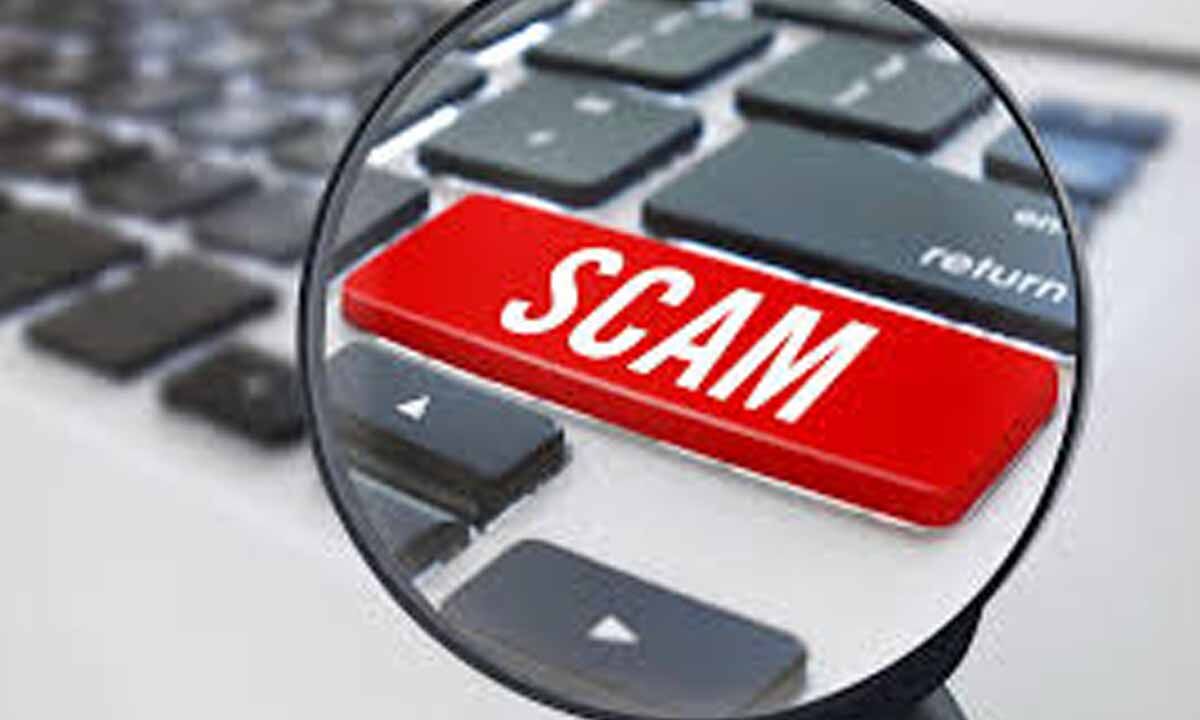 Cuffs on Mumbai man in investment scam