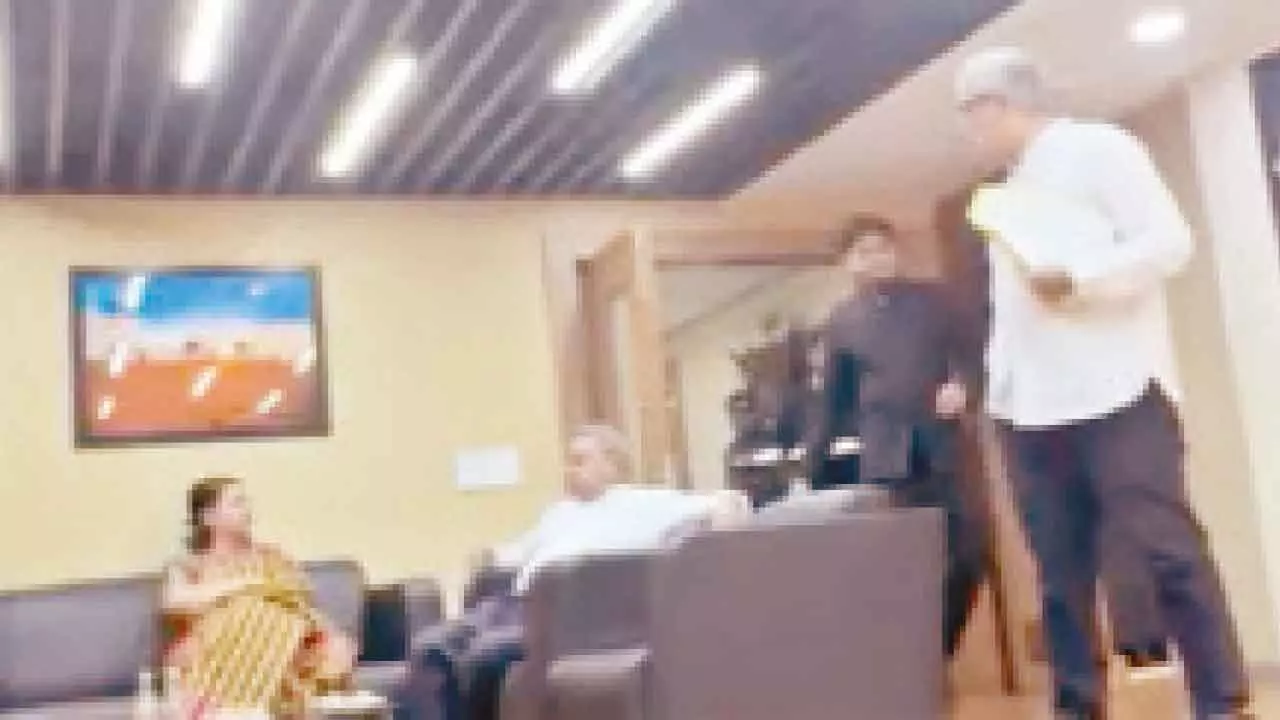 Kalyan-Kirti spat at EC office exposes TMC’s infighting