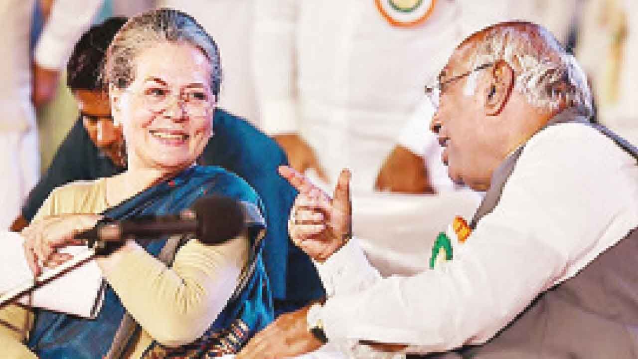 Cong is only ray of hope for country: Leaders ahead of CWC meet