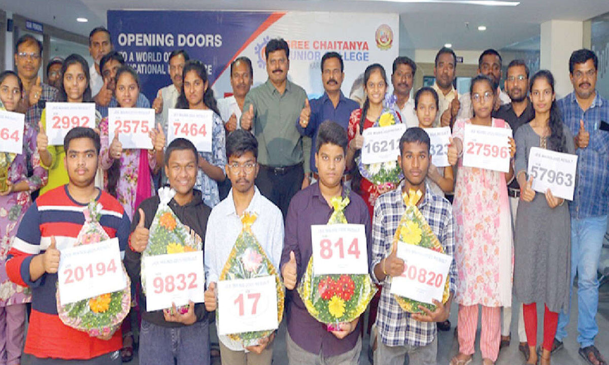 Sree Chaitanya student bags All India 17th rank