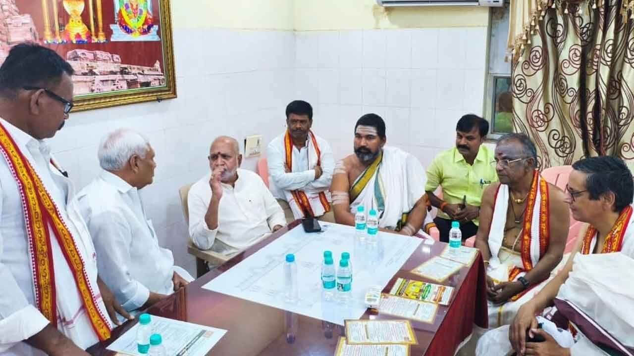 High-Level Committee Inspects Sri Bala Brahmeswara Swamy Temple for ...