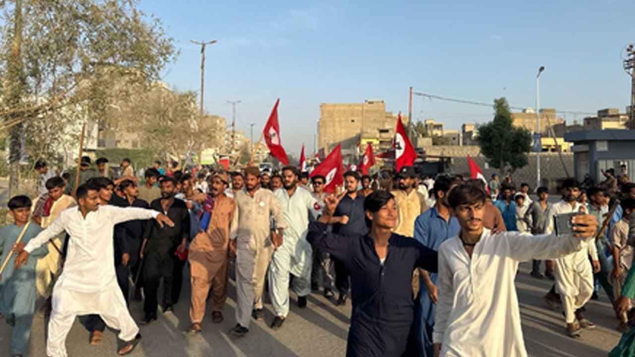 Pakistan: Protests in Sindh intensify over canals issue, no outcome in ...