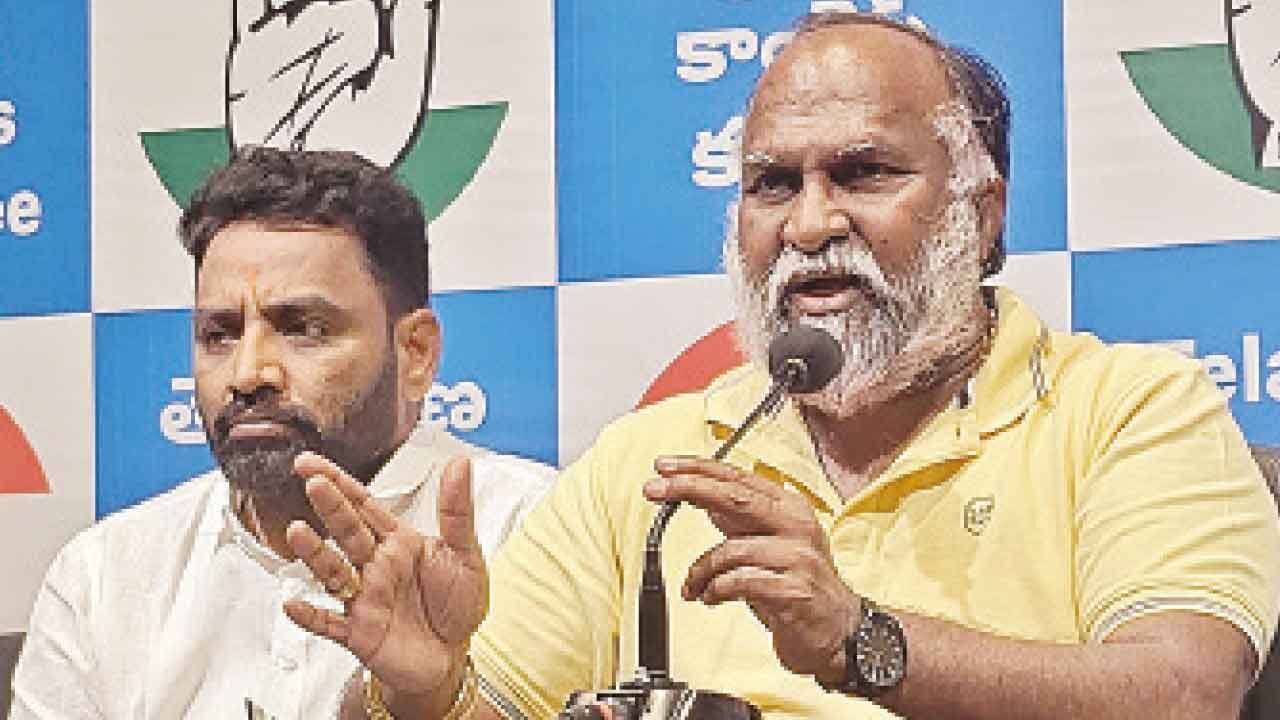 RaGa promised free buses for women, Revanth delivered: T Jagga Reddy