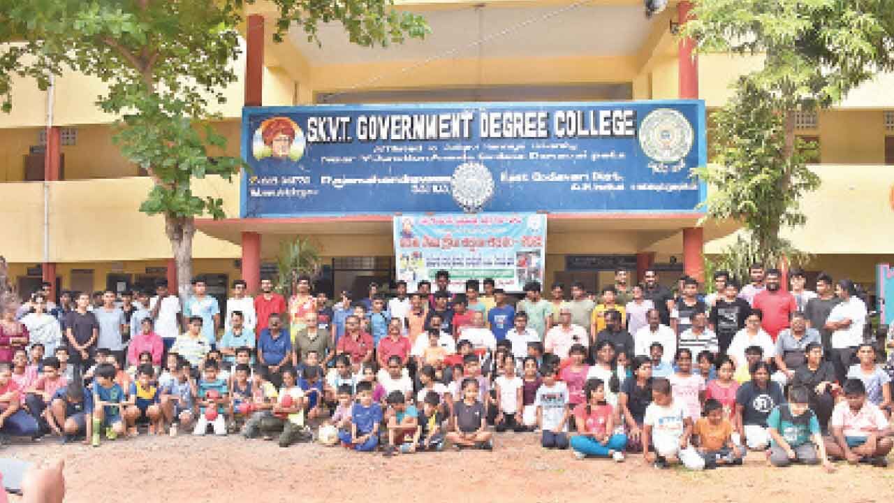 Summer Sports coaching camps commences