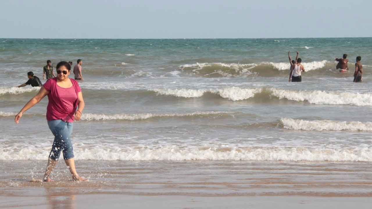 Suryalanka–Vodarevu: AP Chambers for development of coastal beach corridor