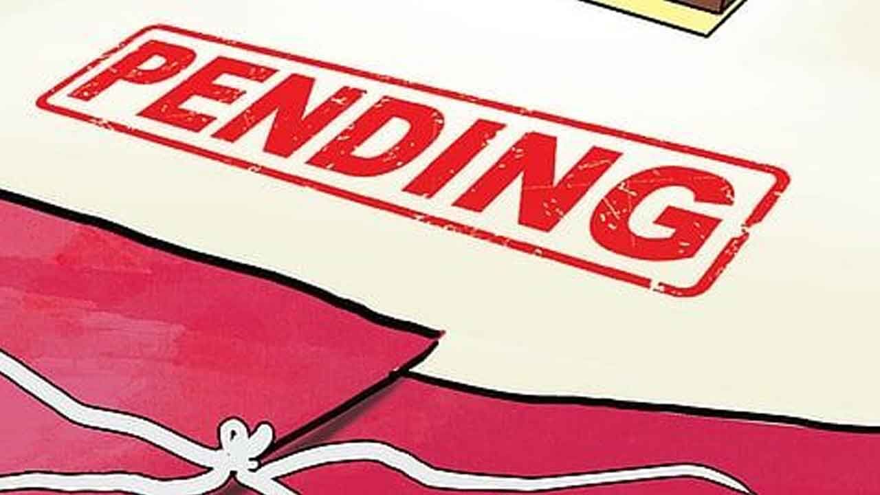 Confusion in Finance Dept over clearing pending bills?