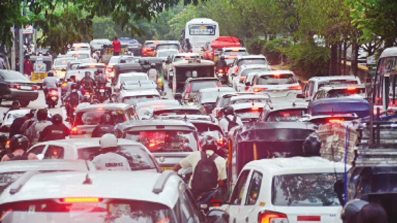 Bengaluru Traffic Nightmare! Resident’s Viral Reddit Post Exposes City ...