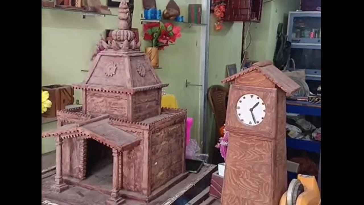 Uttarakhand: Divyang Jeevan Joshi creates artwork on pine bark, PM Modi ...