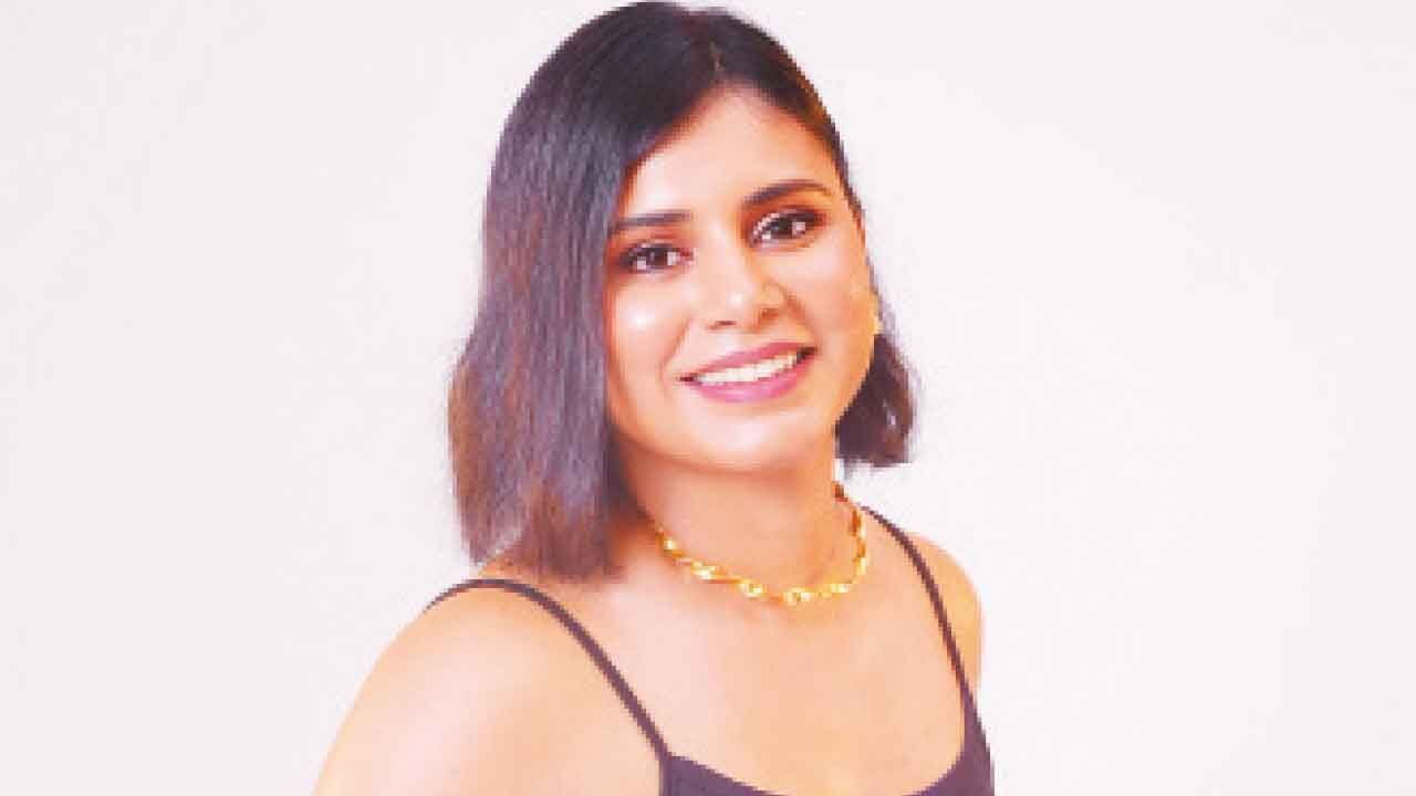 Sahana’s ‘Chasin Light’ is the song for your mid-scroll existential crisis