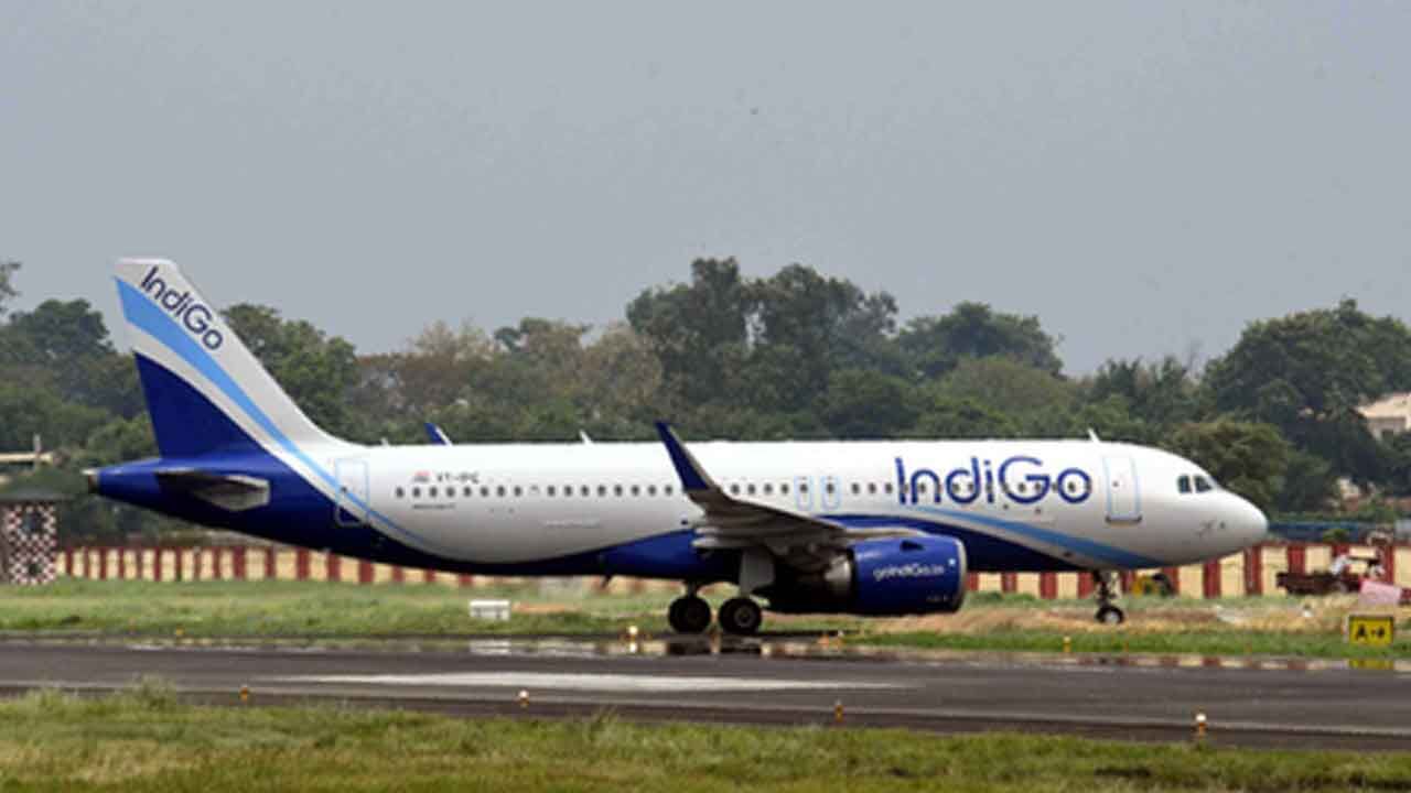 ‘Fuel Mayday’ call: Indigo flight with 168 passengers makes emergency ...