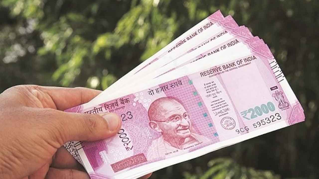 Rs 2K notes worth Rs 6,181 crore still in circulation: RBI