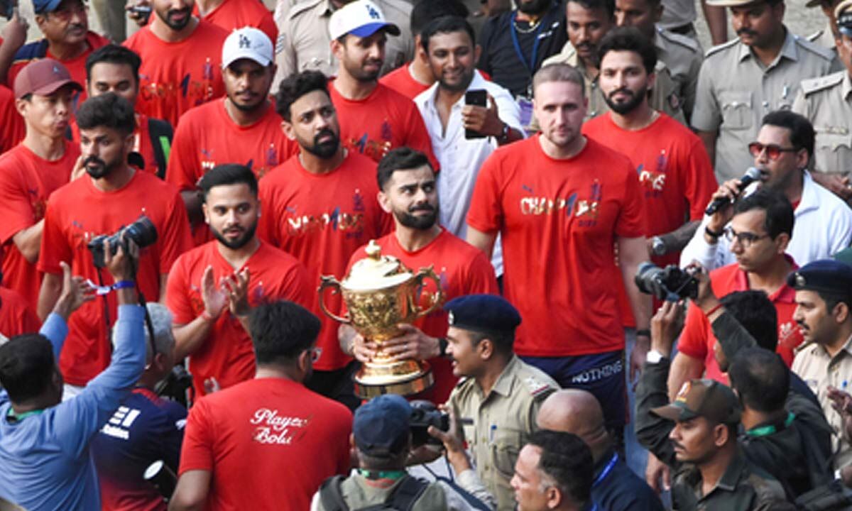 RCB annouce Rs 10 lakh financial aid to kin of 11 deceased in stampede ...