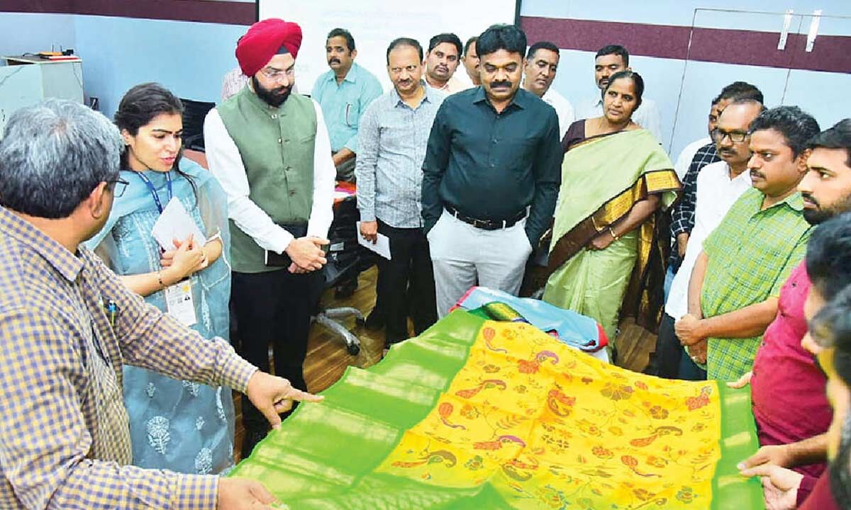 Chirala’s Kuppadam silk sarees selected for national award