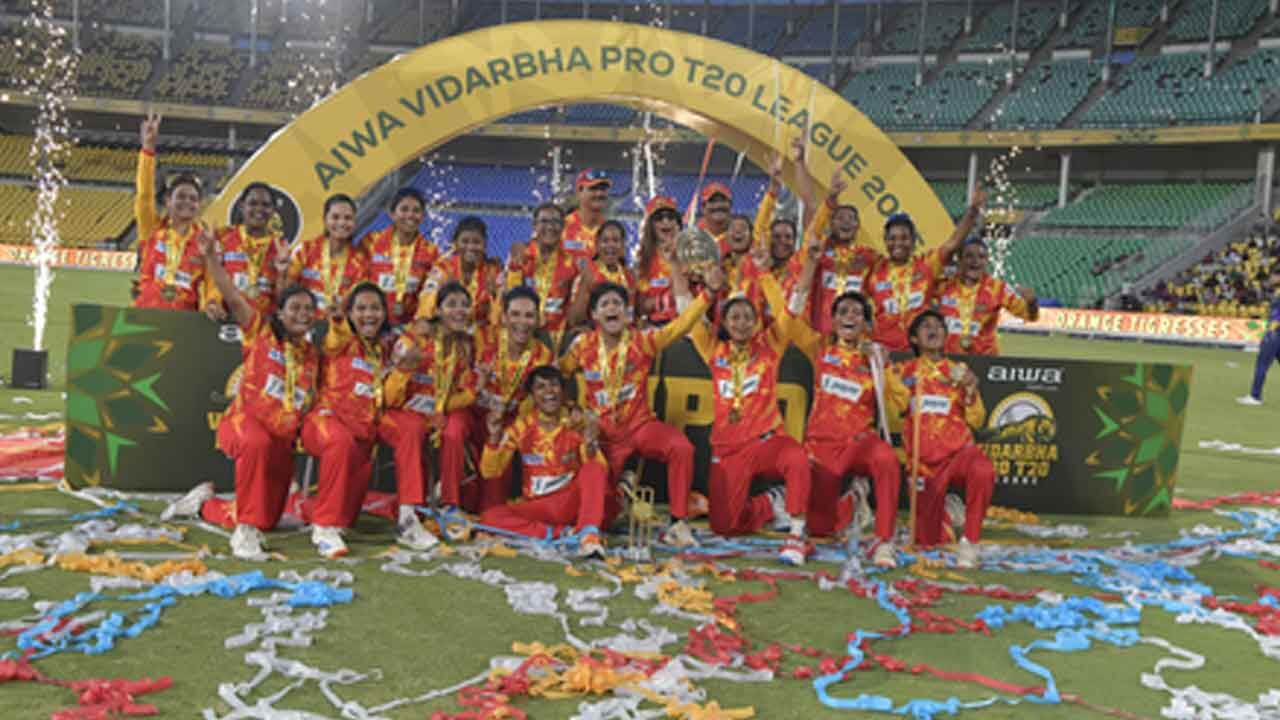 Orange Tigresses lift the Vidarbha Women’s Pro T20 title