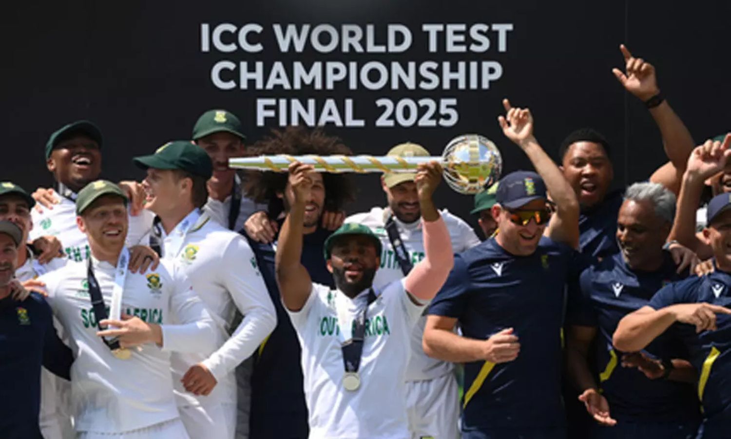 Steyn Salutes WTC Victory with Emotional Tribute – Goes Viral on Social ...