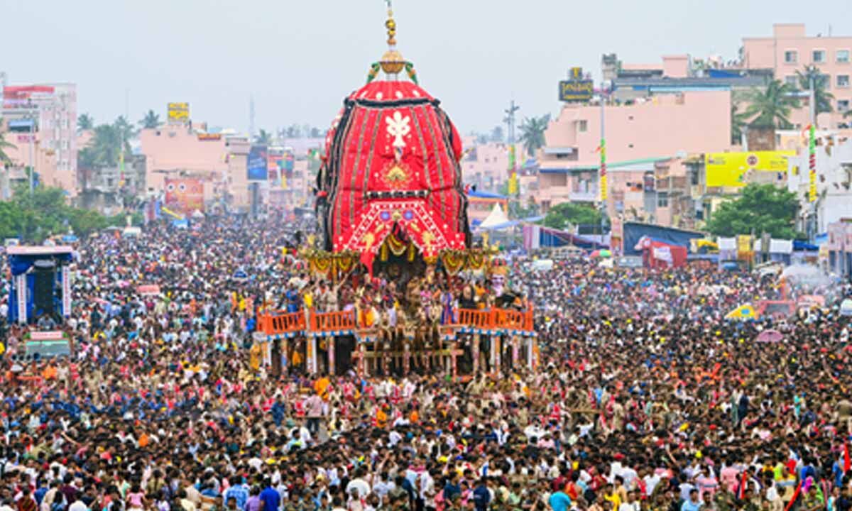 Stampede during Jagannath Rath Yatra in Odisha's Puri, three killed