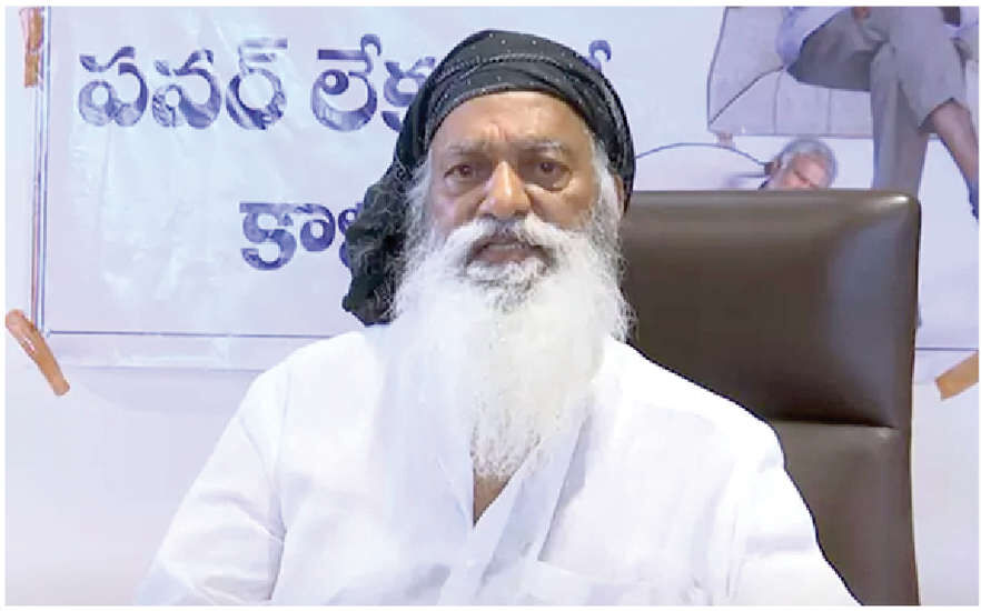 JC makes a scathing attack on YSRCP leader Pedda Reddy