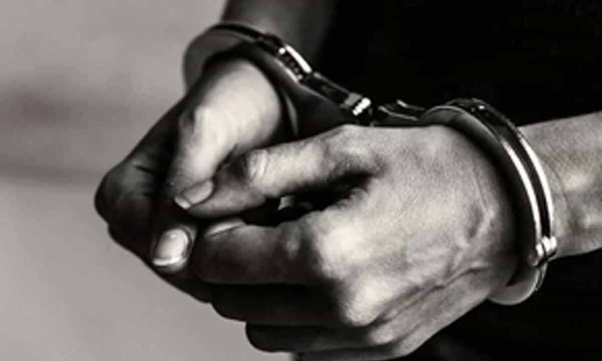 Gangster Salman, illegal arms supplier arrested in Rajasthan