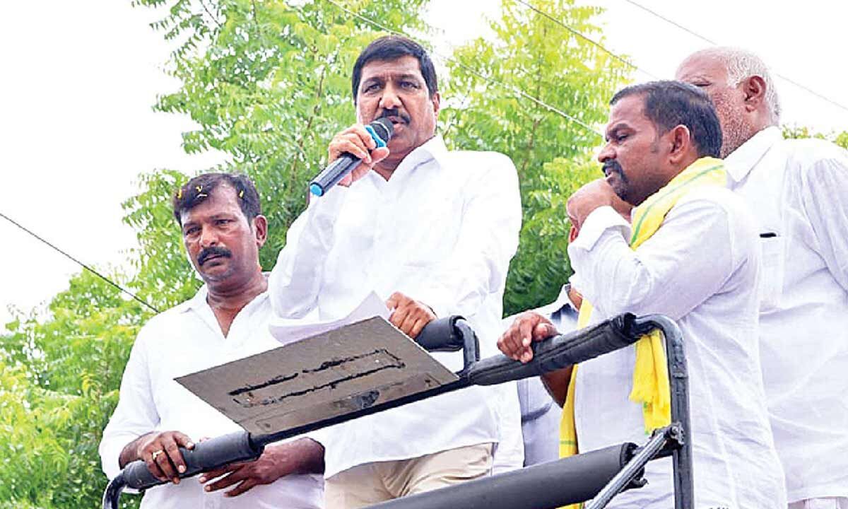 Minister BC Janardhan Reddy slams YSRCP