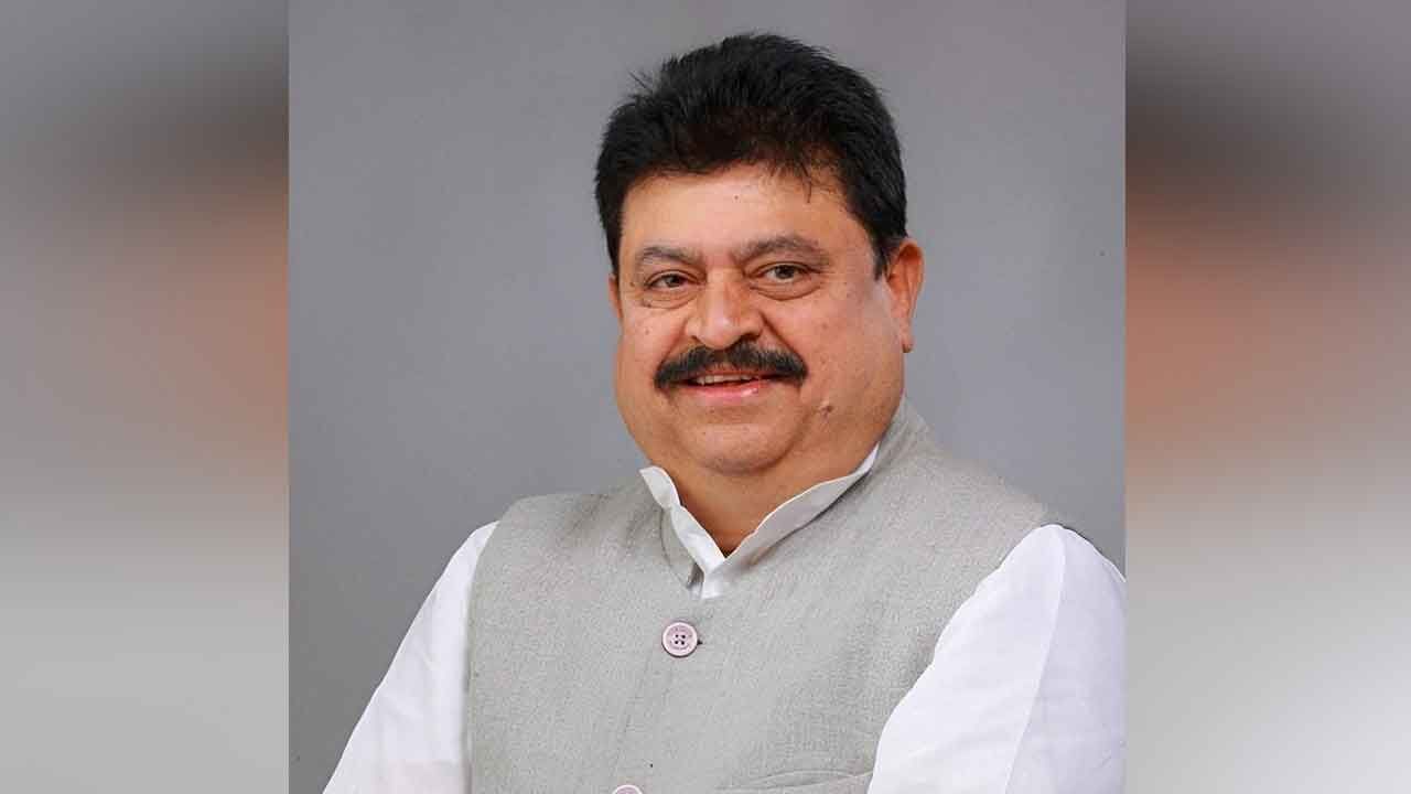 Ramachandra Rao offers prayers at Bhagyalakshmi temple, to take charge ...