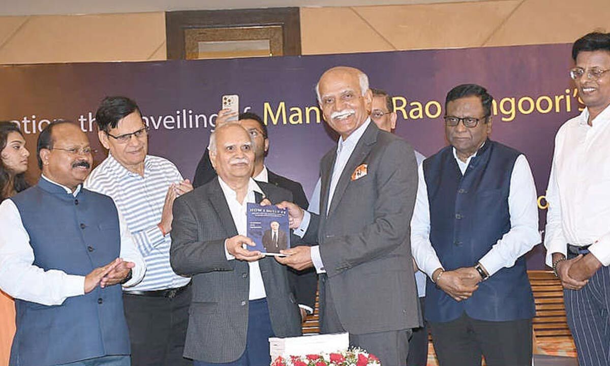 Cyient chief unveils Vangoori’s memoir