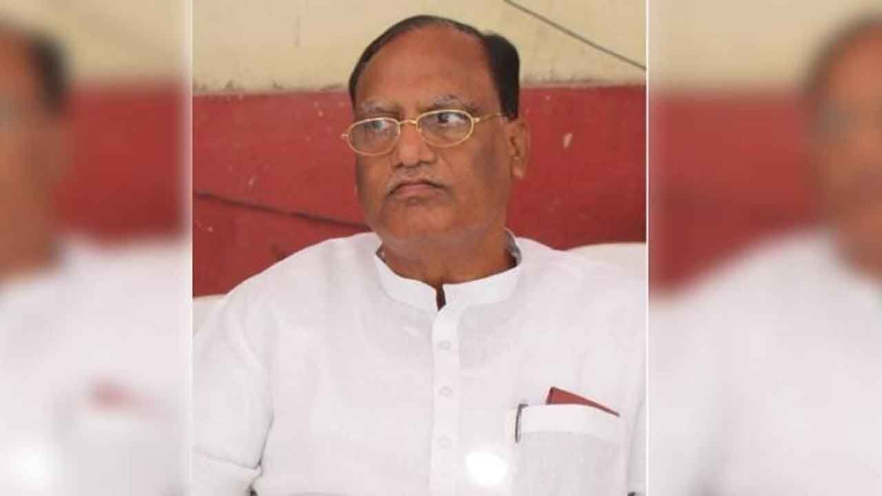 Telangana Legislative Council Chairman tells babus to expedite ...