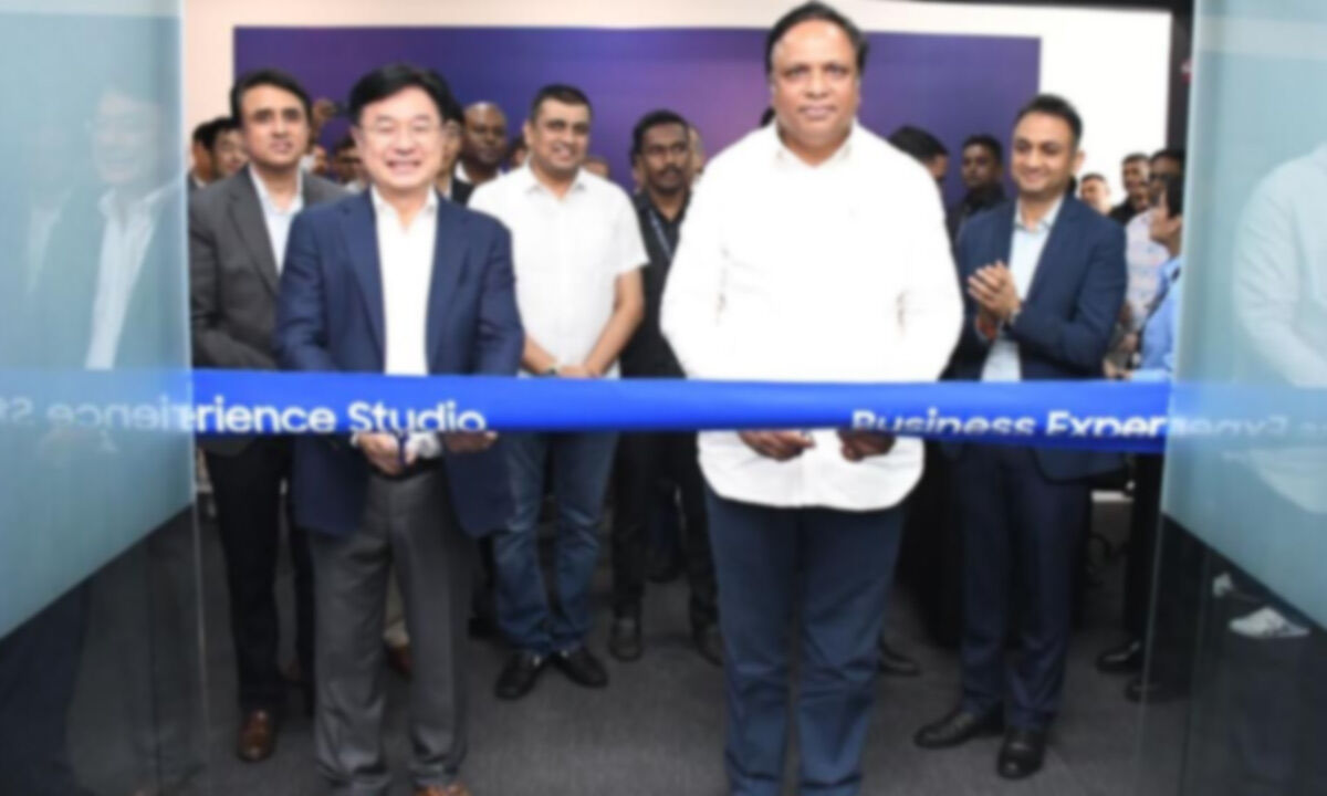 AI Meets Innovation: Samsung Launches its Future-Forward Business ...