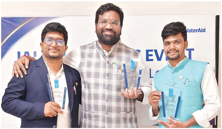 Three bag Nat’l Jal Champion awards