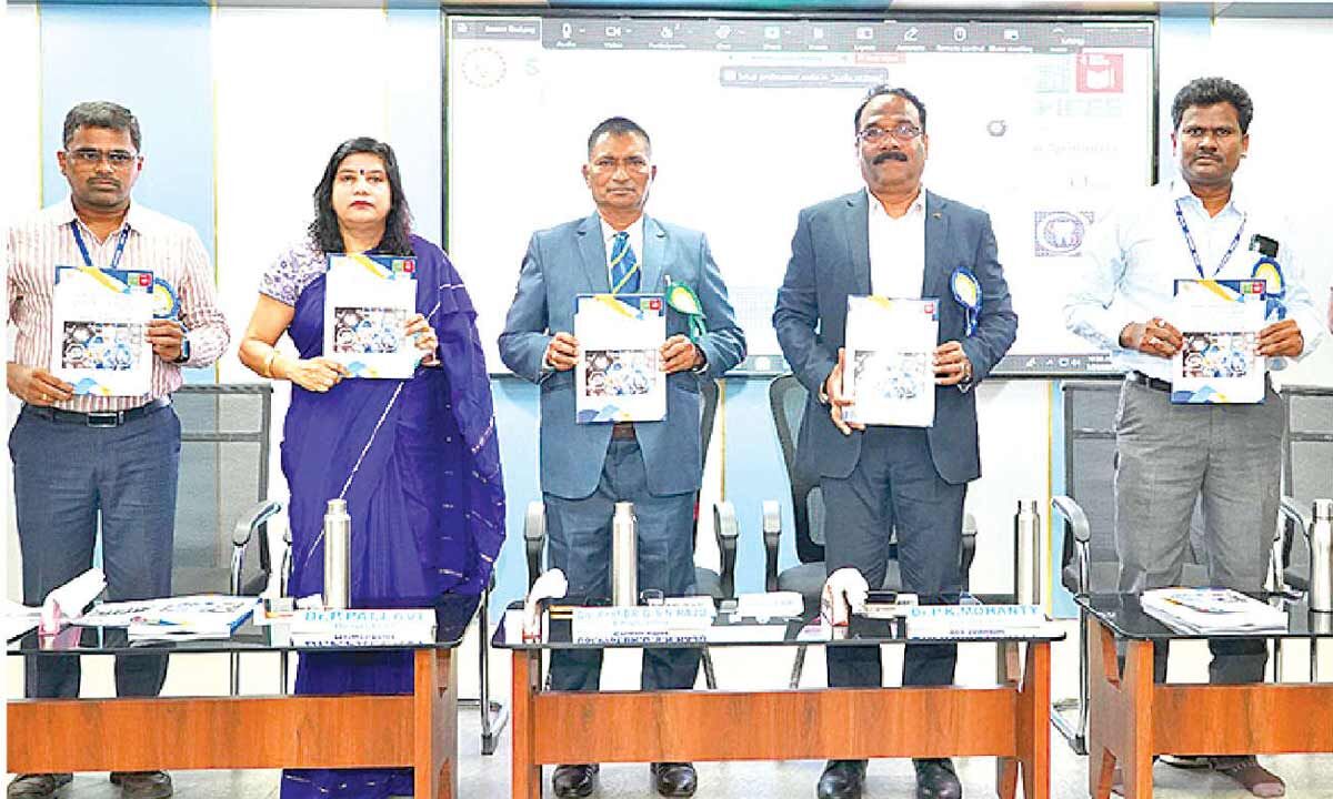CU holds conference on smart healthcare innovations