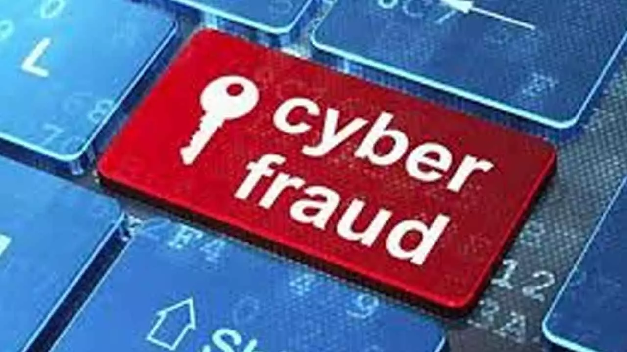 Beware: Cyber fraudsters impersonate HMWSSB, send fake water bill messages