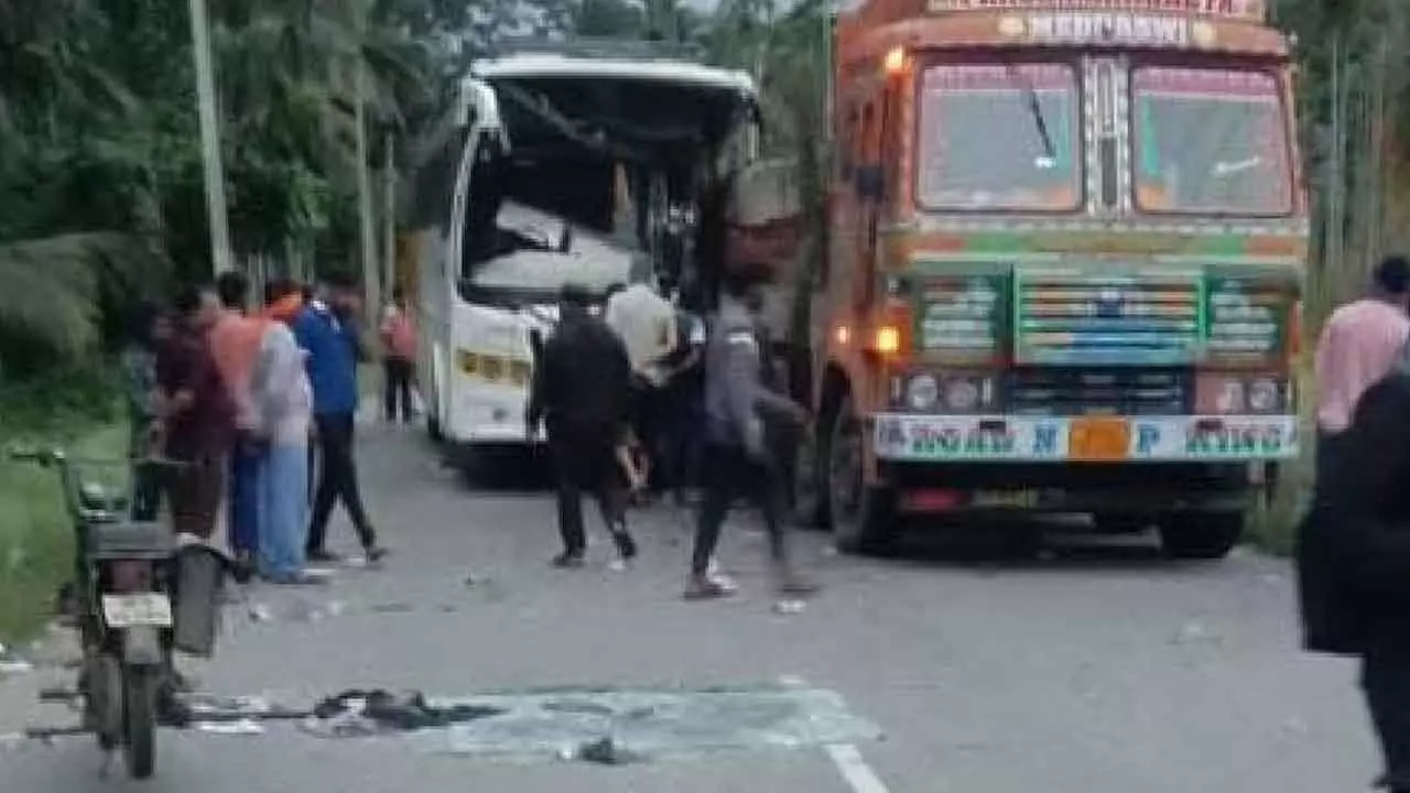 Two killed, nine injured as bus rams stationary truck