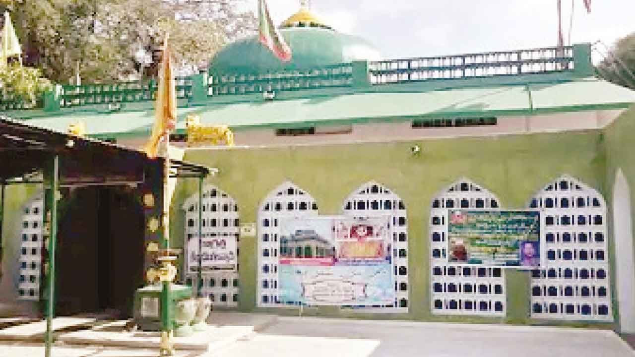 Tender delay causes Rs 1 cr loss to JP Dargah admin