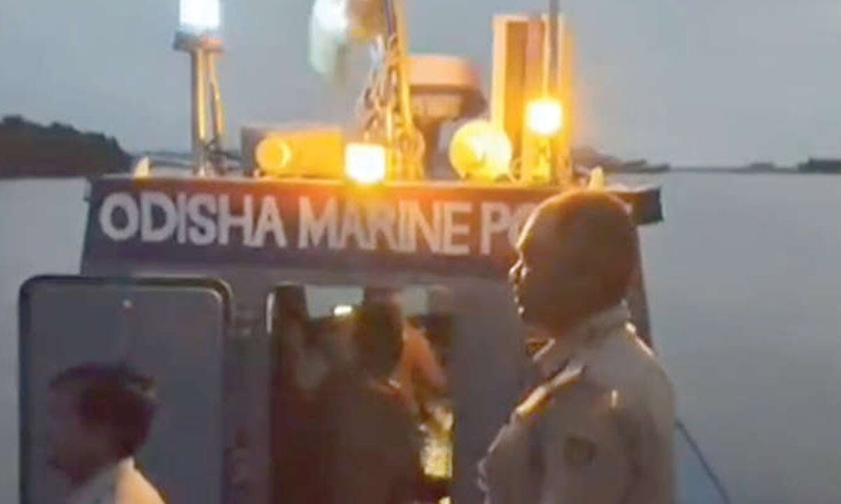 One fisherman rescued, three others missing