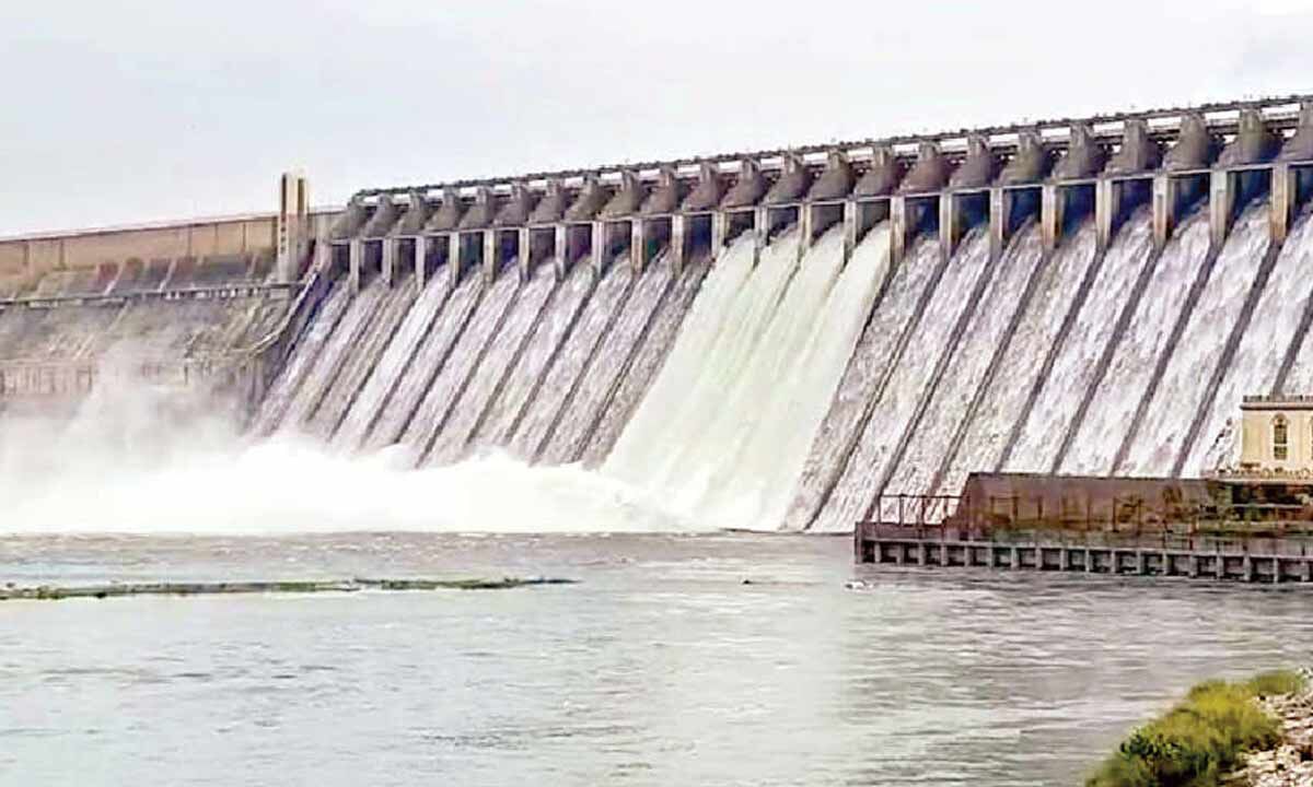 Nagarjuna Sagar project gets steady inflow