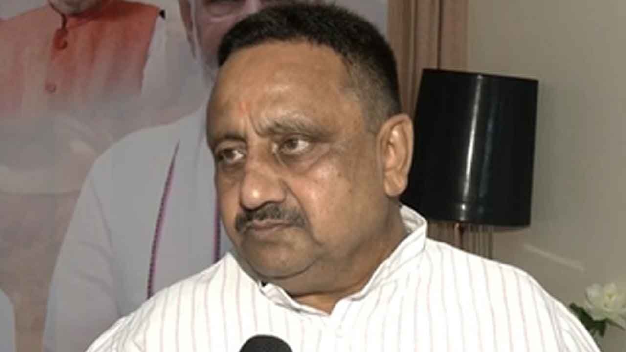 ECI should conduct proper probe: BJP leader on Pawan Khera's two voter IDs