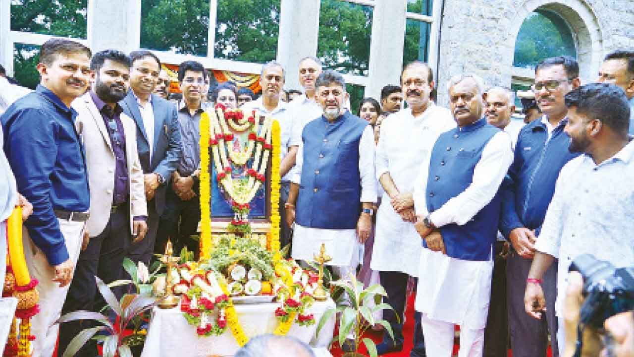 Shivakumar reaffirms commitment to Upper Krishna Project Stage-3 ...