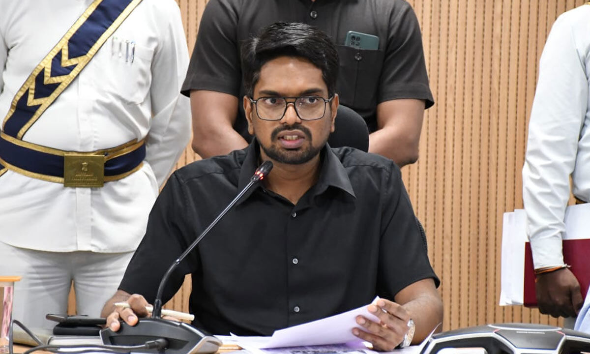 Take advantage of the TS CMMS portal set up for the elderly - District Collector Adarsh Surabhi