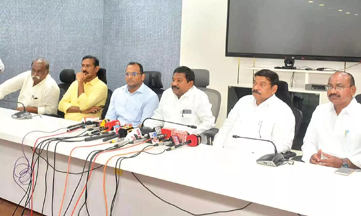 Chart out plans in alignment with future needs of Vizag, officials told