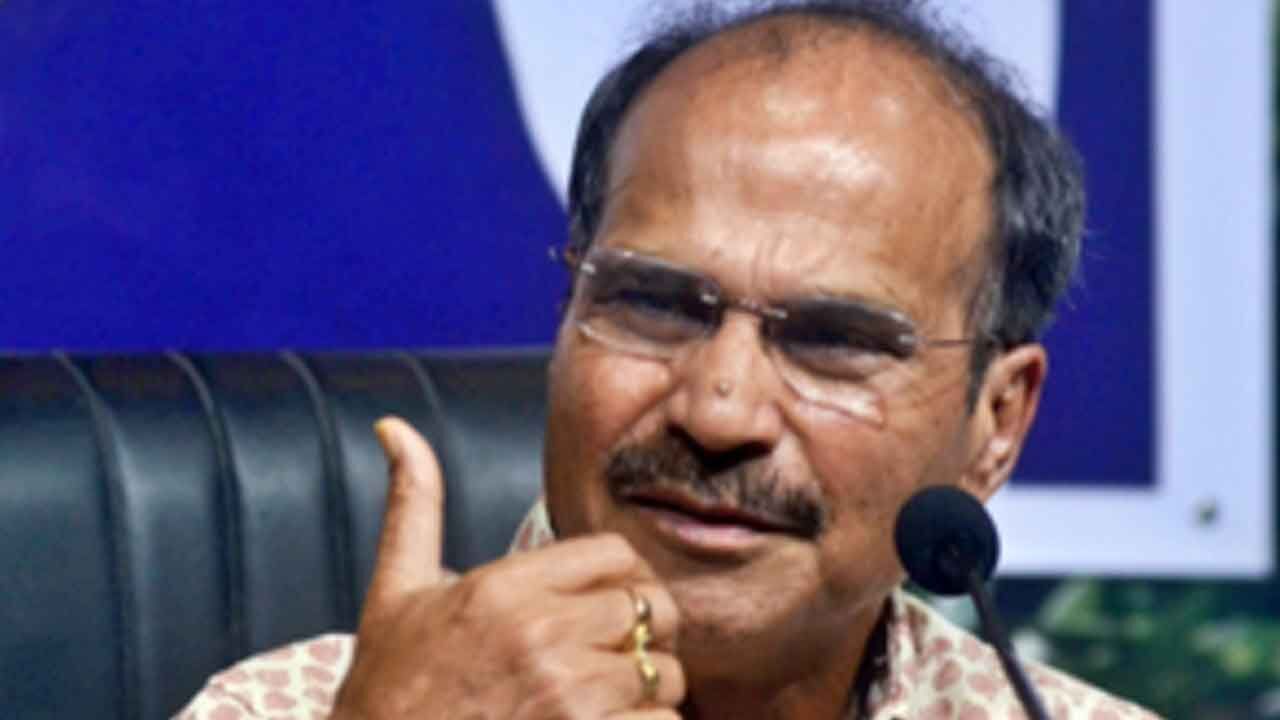 Rly Minister urged to install toilets in EMU-MEMU trains on Kolkata ...