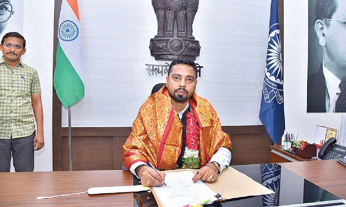 Ashutosh Srivastava is new joint collector