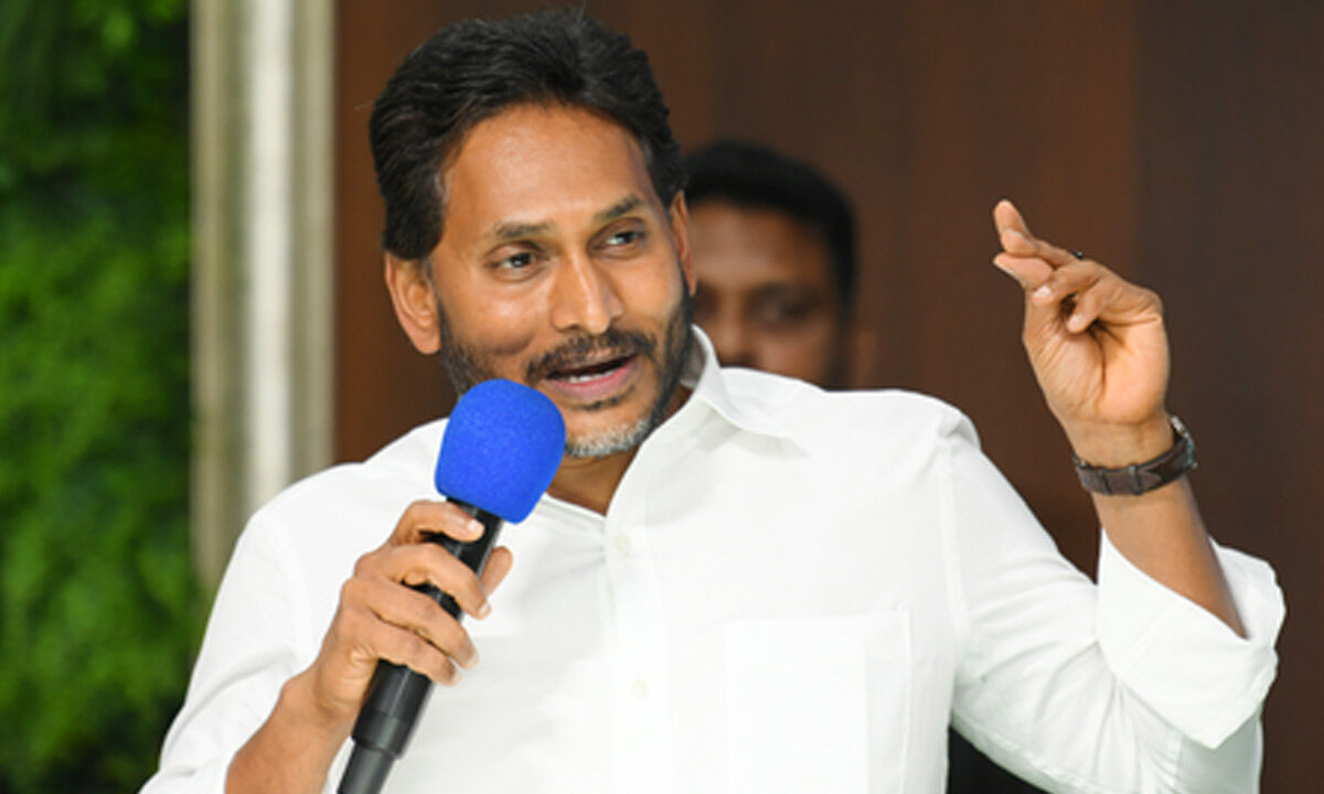 Jagan condemns attack on YSR Congress activists in Andhra's Krishna ...