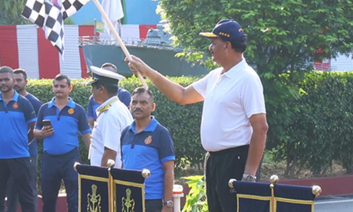 Admiral Dinesh Tripathi flags off 1,700-km car rally to connect Navy ...