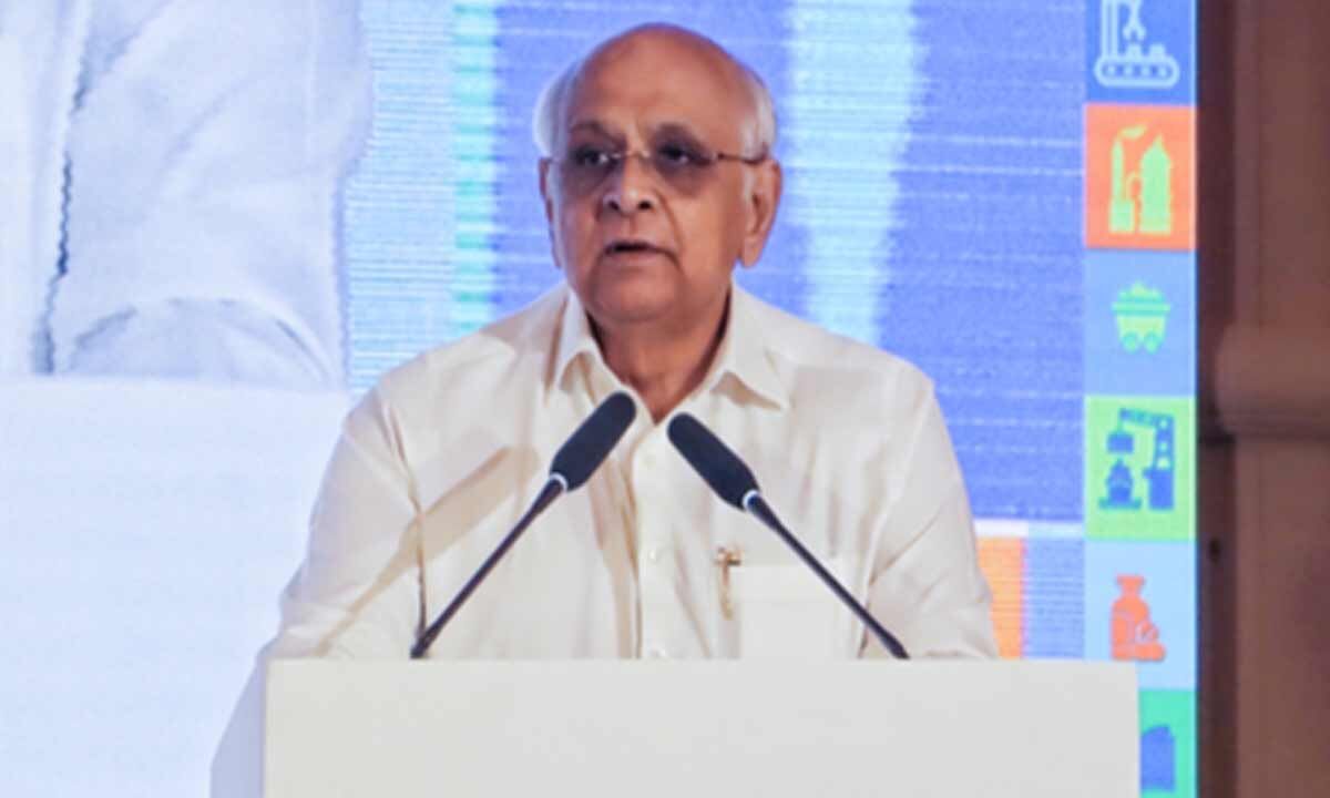 CM Bhupendra Patel wins hearts in Vadodara, listens to visually ...