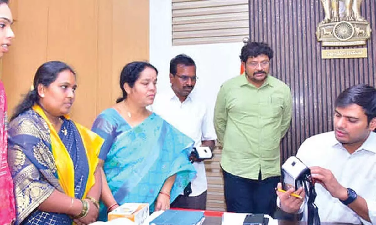 Distribution of new e-POS machines begins