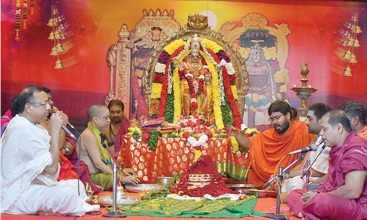 Dasara celebrations kick off atop Indrakeeladri