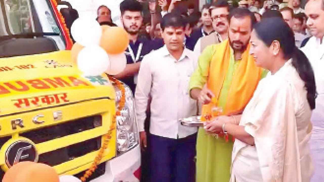 CM flags off 11 CATS vehicles, unveils health initiatives