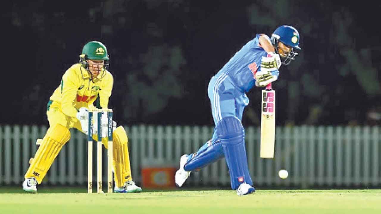 Vedant, Rahul shine as India sweep series vs Aus