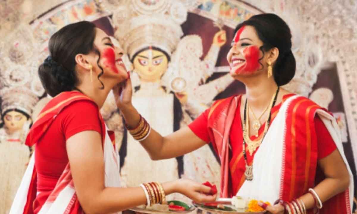 Durga Puja 2025: Skincare & Haircare Tips After Sindoor Khela On Bijoya Dashami